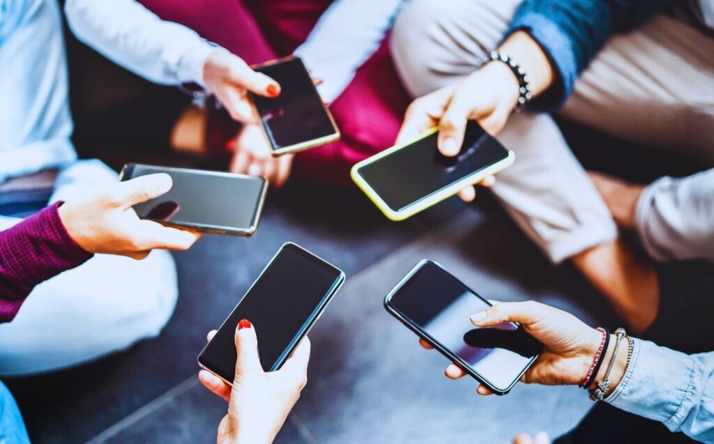 Qual operadora de celular escolher no Japão? Veja diferenças entre ...